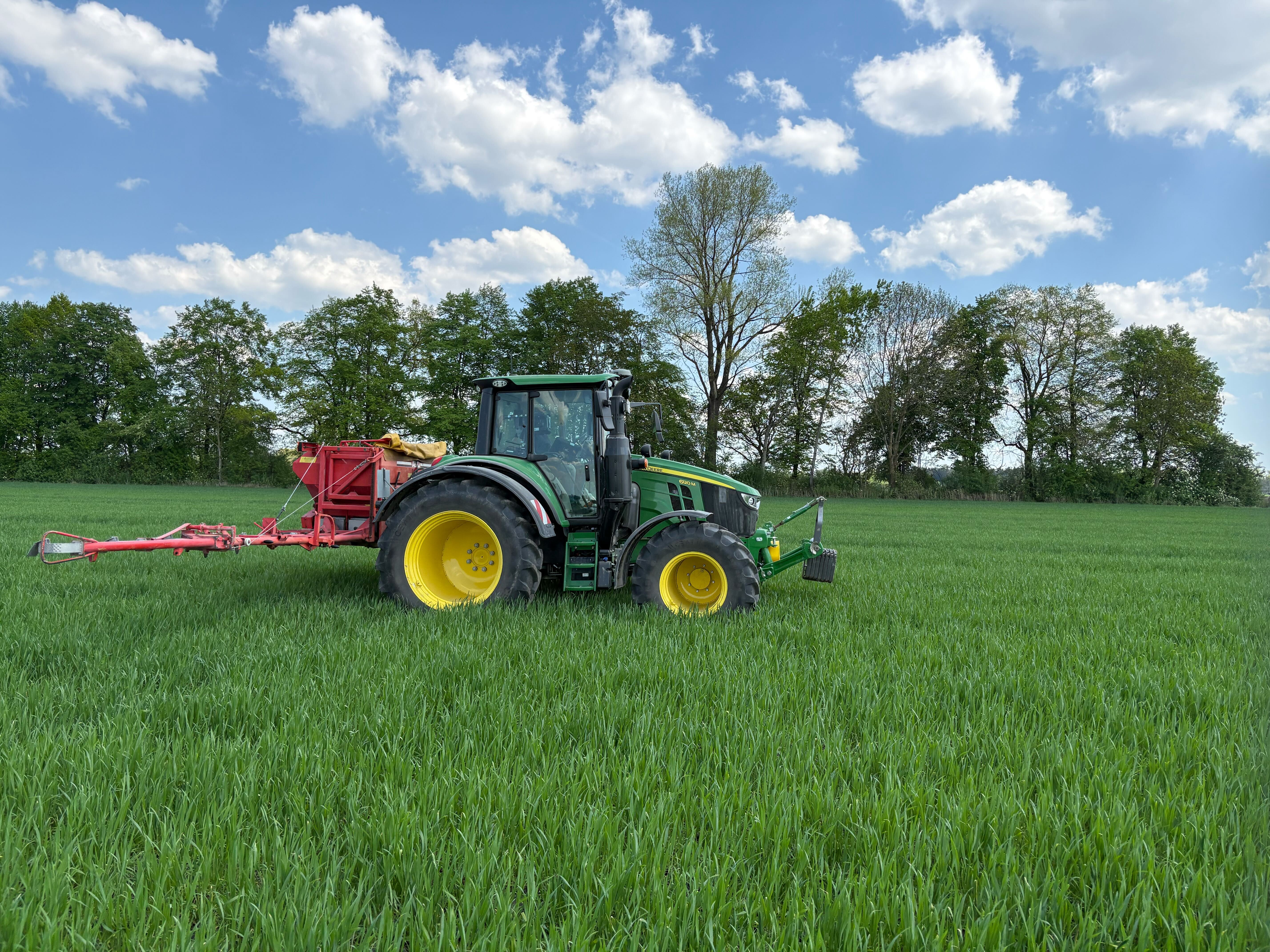 Satellite farming boosting Nitrogen Use Efficiency from Space ...